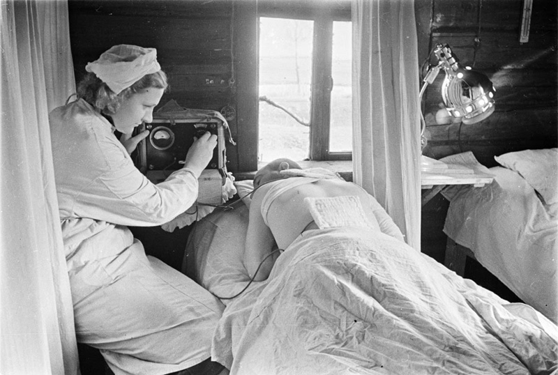 Медсестры. Ради здоровья других - История России в фотографиях