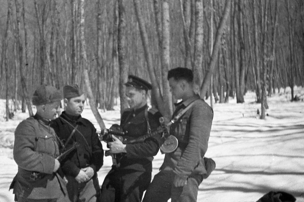 Фото "Партизаны Северного соединения Крыма", 1 января 1944 - 28 февраля ...