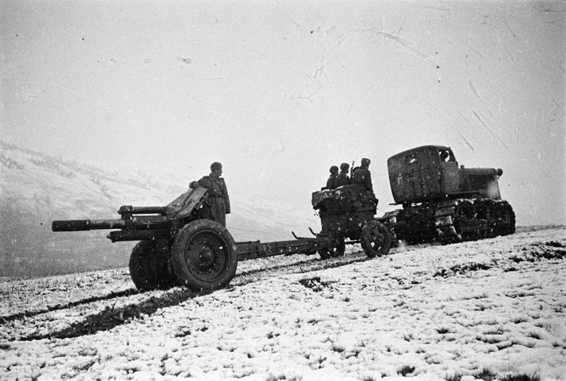 Фото "Карпаты. Преодоление горного перевал войсками 1-го Украинского ...