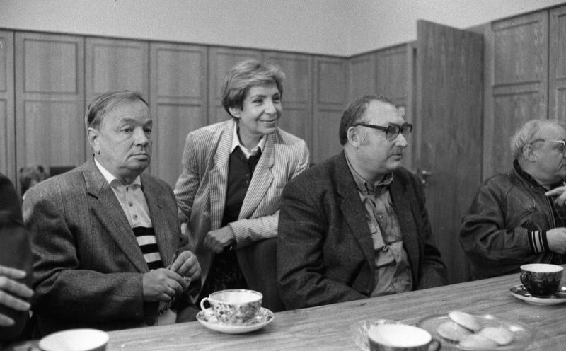 Фото Андрей Вознесенский Зоя Богуславская и Фридрих Горенштейн в